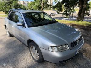 Pelēks Audi A4 2000 Kauņa, ar dzinēja tilpumu 1.90 L un nobraukumu 280 tūkst. km par 1350 €, foto 4 vietnē AUTOMOTO.COM.LV