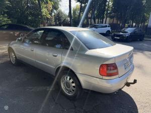 Pelēks Audi A4 2000 Kauņa, ar dzinēja tilpumu 1.90 L un nobraukumu 280 tūkst. km par 1350 €, foto 9 vietnē AUTOMOTO.COM.LV