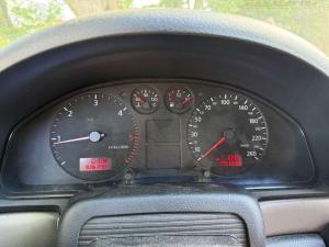 Pelēks Audi A4 2000 Kauņa, ar dzinēja tilpumu 1.90 L un nobraukumu 280 tūkst. km par 1350 €, foto 18 vietnē AUTOMOTO.COM.LV
