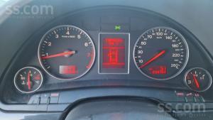 Grey Audi A4 2000 in Daugavpils, with an engine capacity of 2.00 L and mileage of 234 thousand km for 1499 €, photo 6 on AUTOMOTO.COM.LV