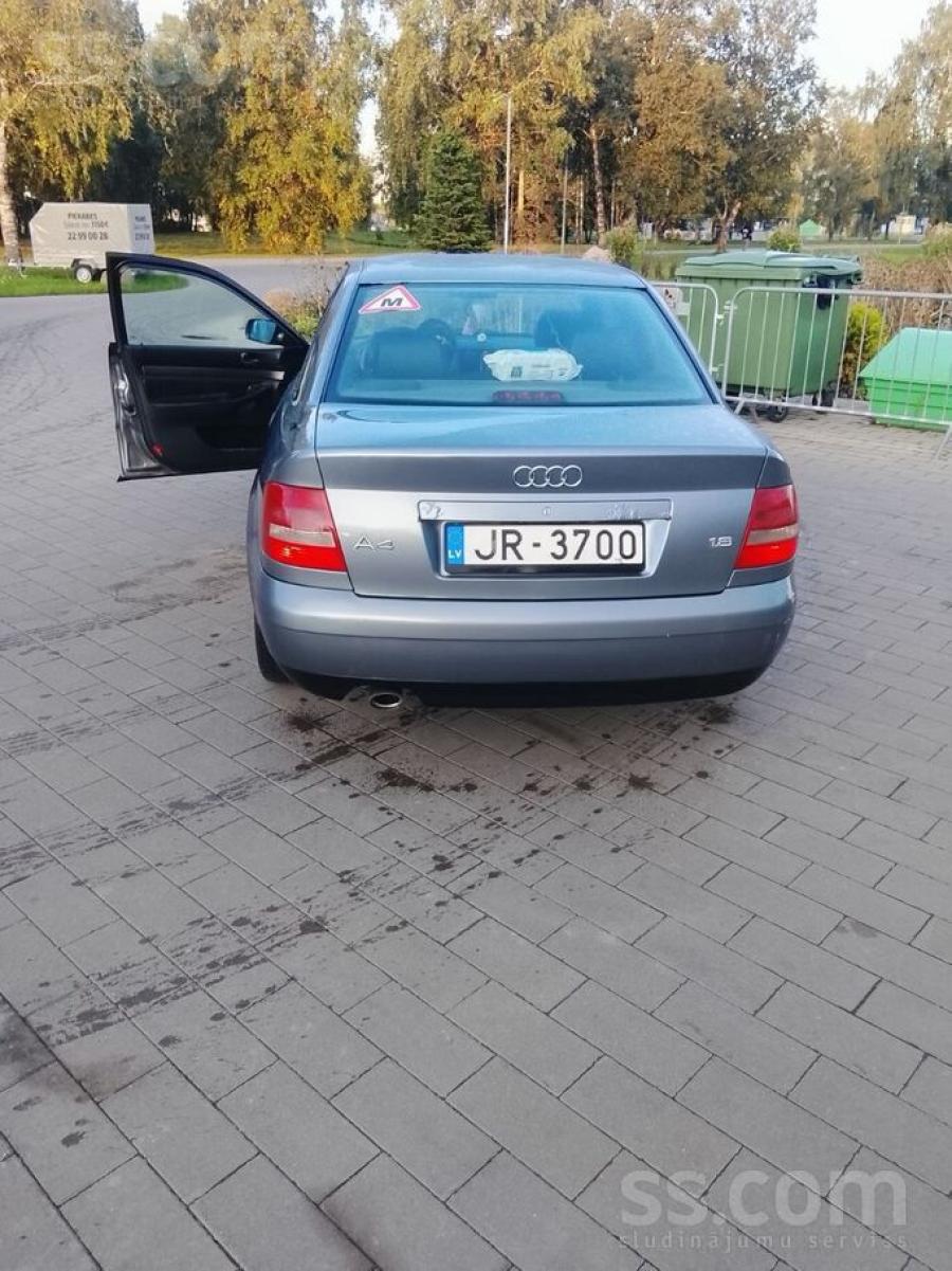 Pelēks Audi A4 2000 Jēkabpils, ar dzinēja tilpumu 1.80 L un nobraukumu 283 tūkst. km par 1400 €, foto 1 vietnē AUTOMOTO.COM.LV