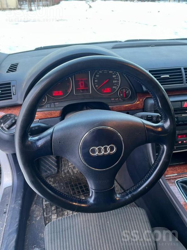 Pelēks Audi A4 2001 Ogre, ar dzinēja tilpumu 1.80 L un nobraukumu 395 tūkst. km par 2160 €, foto 6 vietnē AUTOMOTO.COM.LV
