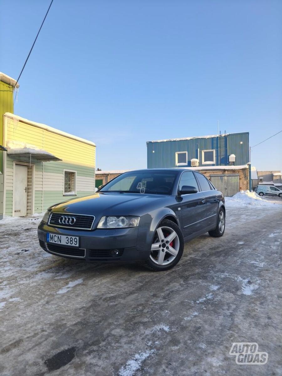 Grey Audi A4 2001 in Klaipeda, with an engine capacity of 2.50 L and mileage of 307 thousand km for 2000 €, photo 3 on AUTOMOTO.COM.LV
