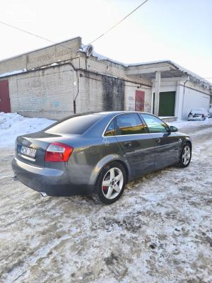 Grey Audi A4 2001 in Klaipeda, with an engine capacity of 2.50 L and mileage of 307 thousand km for 2000 €, photo 7 on AUTOMOTO.COM.LV
