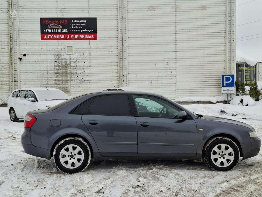 Grey Audi A4 2001 in Plunge, with an engine capacity of 1.90 L and mileage of 342 thousand km for 1250 €, photo 6 on AUTOMOTO.COM.LV
