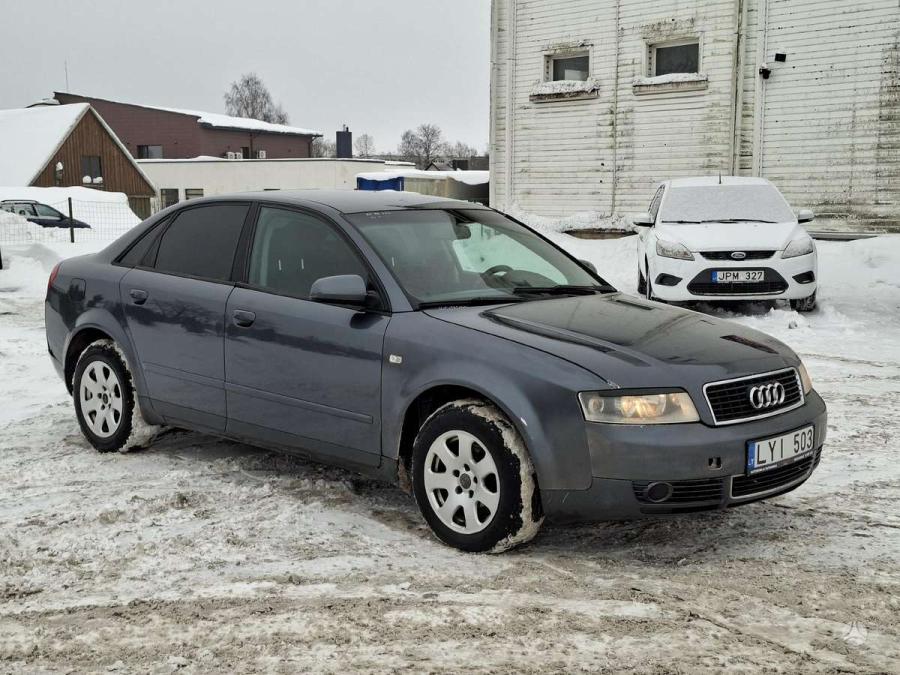 Grey Audi A4 2001 in Plunge, with an engine capacity of 1.90 L and mileage of 342 thousand km for 1250 €, photo 7 on AUTOMOTO.COM.LV