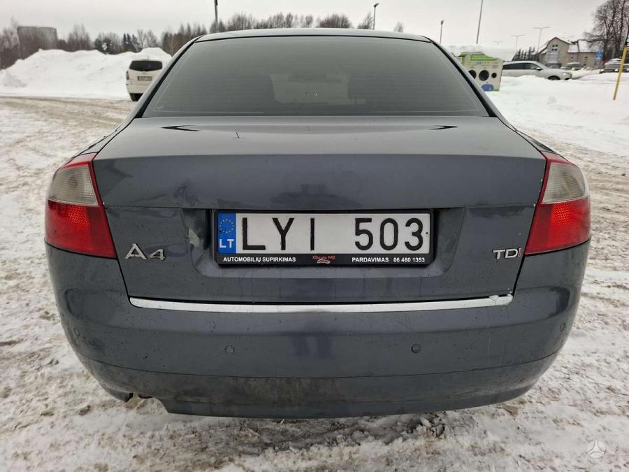 Grey Audi A4 2001 in Plunge, with an engine capacity of 1.90 L and mileage of 342 thousand km for 1250 €, photo 12 on AUTOMOTO.COM.LV