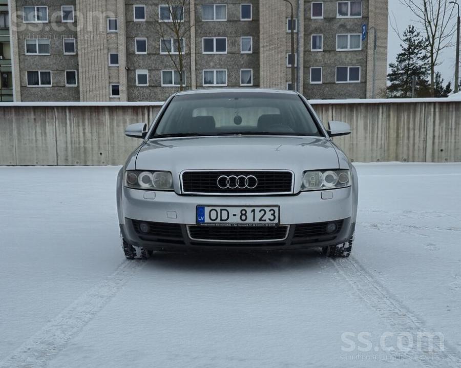 Grey Audi A4 2001 in Jekabpils, with an engine capacity of 1.80 L and mileage of 231 thousand km for 1300 €, photo 2 on AUTOMOTO.COM.LV