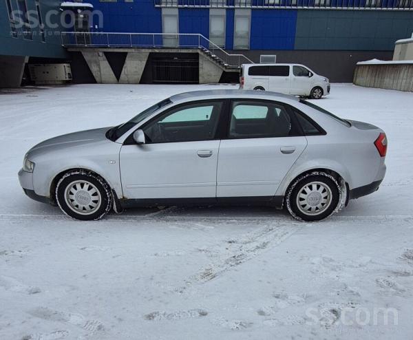 Grey Audi A4 2001 in Jekabpils, with an engine capacity of 1.80 L and mileage of 231 thousand km for 1300 €, photo 4 on AUTOMOTO.COM.LV