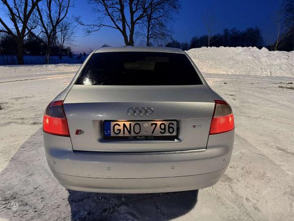 Pelēks Audi A4 2001 Šauļi, ar dzinēja tilpumu 1.90 L un nobraukumu 327 tūkst. km par 1550 €, foto 6 vietnē AUTOMOTO.COM.LV