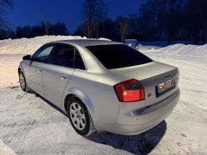Grey Audi A4 2001 in Siauliai, with an engine capacity of 1.90 L and mileage of 327 thousand km for 1550 €, photo 7 on AUTOMOTO.COM.LV