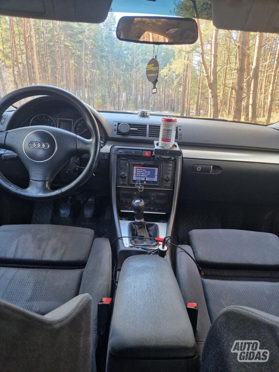 Pelēks Audi A4 2001 Klaipėda, ar dzinēja tilpumu 1.80 L un nobraukumu 370 tūkst. km par 2000 €, foto 5 vietnē AUTOMOTO.COM.LV