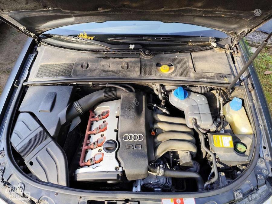 Grey Audi A4 2001 in Vilnius, with an engine capacity of 2.00 L and mileage of 189 thousand km for 900 €, photo 2 on AUTOMOTO.COM.LV