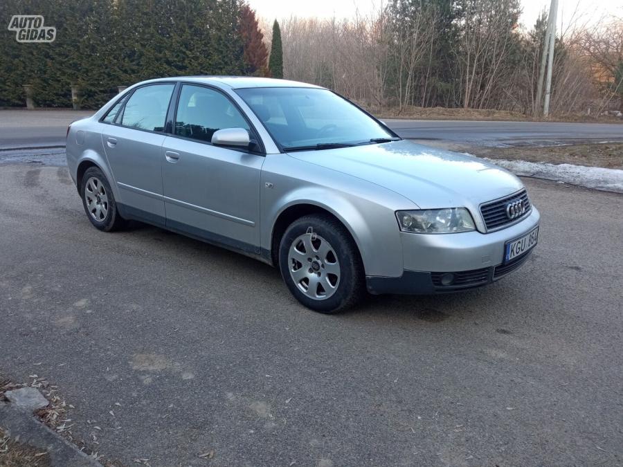 Grey Audi A4 2001 in Vilnius, with an engine capacity of 1.90 L and mileage of 300 thousand km for 1390 €, photo 3 on AUTOMOTO.COM.LV