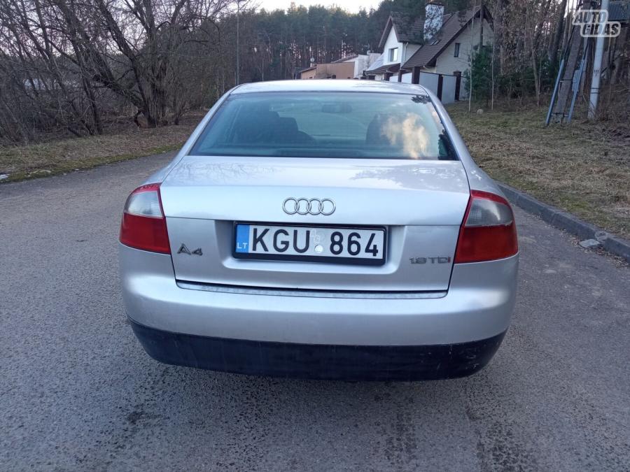 Grey Audi A4 2001 in Vilnius, with an engine capacity of 1.90 L and mileage of 300 thousand km for 1390 €, photo 6 on AUTOMOTO.COM.LV