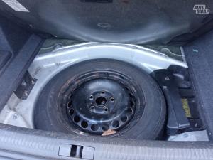 Серый Ауди А4 2001 в Вильнюс, объемом двигателя 1.90 л и пробегом 300 тыс. км за 1290 €, фото 10 на AUTOMOTO.COM.LV