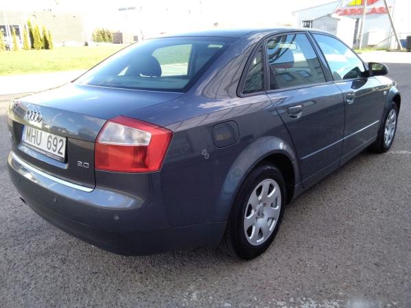Pelēks Audi A4 2001 Jonava, ar dzinēja tilpumu 2.00 L un nobraukumu 136 tūkst. km par 1700 €, foto 7 vietnē AUTOMOTO.COM.LV