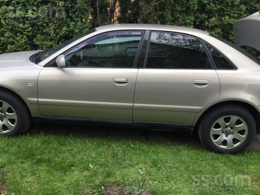 Pelēks Audi A4 2001 Daugavpils, ar dzinēja tilpumu 1.90 L un nobraukumu 248 tūkst. km par 2400 €, foto 3 vietnē AUTOMOTO.COM.LV