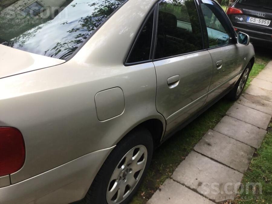 Pelēks Audi A4 2001 Daugavpils, ar dzinēja tilpumu 1.90 L un nobraukumu 248 tūkst. km par 2400 €, foto 7 vietnē AUTOMOTO.COM.LV