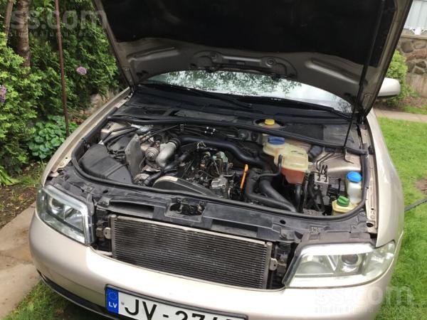 Grey Audi A4 2001 in Daugavpils, with an engine capacity of 1.90 L and mileage of 248 thousand km for 2190 €, photo 9 on AUTOMOTO.COM.LV
