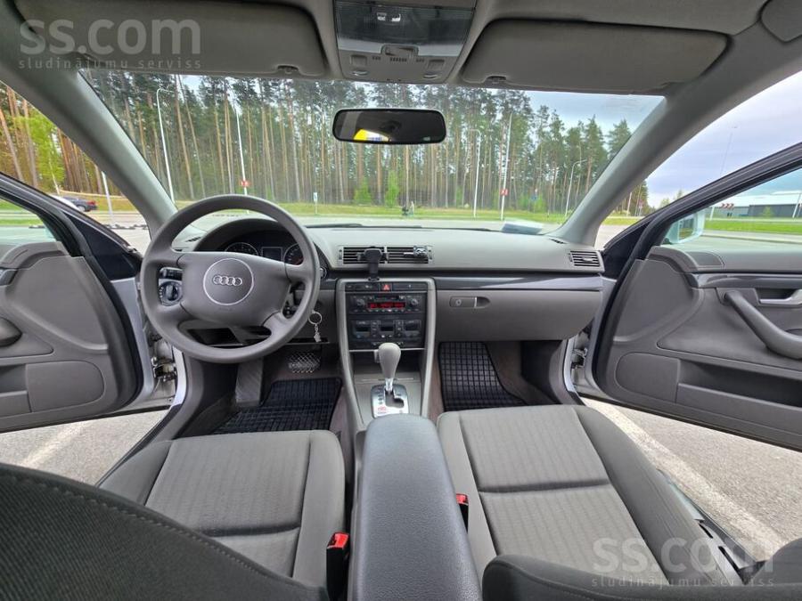 Pelēks Audi A4 2001 Rīga, ar dzinēja tilpumu 2.00 L un nobraukumu 241 tūkst. km par 2200 €, foto 12 vietnē AUTOMOTO.COM.LV