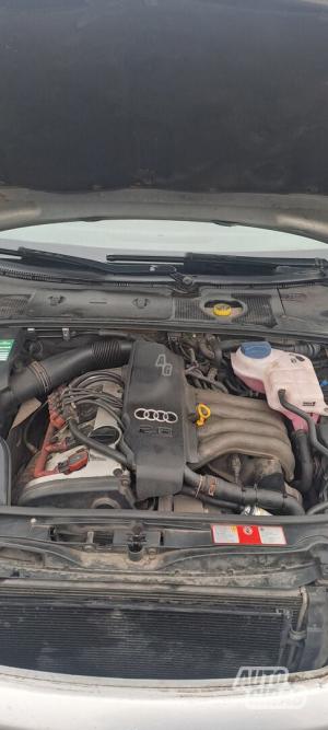 Pelēks Audi A4 2001 Klaipėda, ar dzinēja tilpumu 2.00 L un nobraukumu 250 tūkst. km par 1600 €, foto 11 vietnē AUTOMOTO.COM.LV