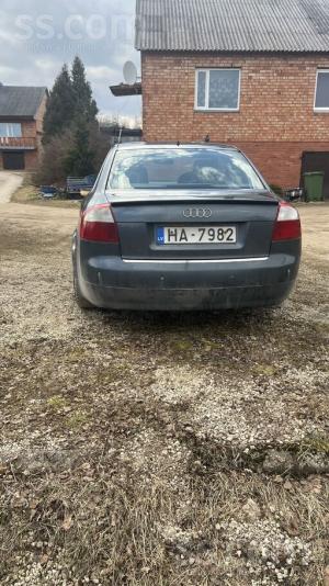 Grey Audi A4 2001 in Ludza, with an engine capacity of 1.90 L and mileage of 536 thousand km for 800 €, photo 4 on AUTOMOTO.COM.LV