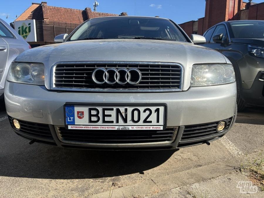 Grey Audi A4 2001 in Visaginas, with an engine capacity of 2.00 L and mileage of 345 thousand km for 1400 €, photo 9 on AUTOMOTO.COM.LV