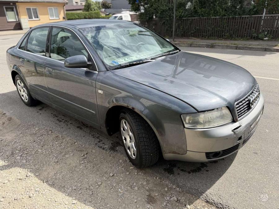 Grey Audi A4 2001 in Kaunas, with an engine capacity of 1.90 L and mileage of 499 thousand km for 550 €, photo 5 on AUTOMOTO.COM.LV