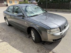 Grey Audi A4 2001 in Kaunas, with an engine capacity of 1.90 L and mileage of 499 thousand km for 550 €, photo 6 on AUTOMOTO.COM.LV