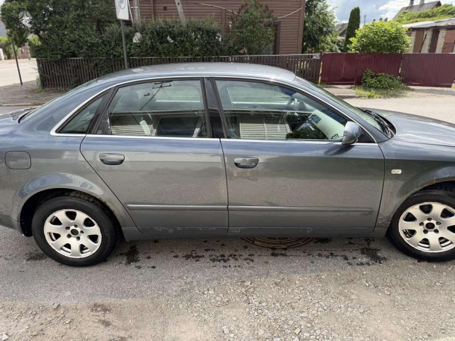 Grey Audi A4 2001 in Kaunas, with an engine capacity of 1.90 L and mileage of 499 thousand km for 550 €, photo 7 on AUTOMOTO.COM.LV