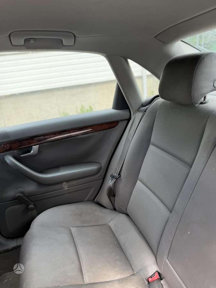 Grey Audi A4 2001 in Kaunas, with an engine capacity of 1.90 L and mileage of 499 thousand km for 550 €, photo 17 on AUTOMOTO.COM.LV