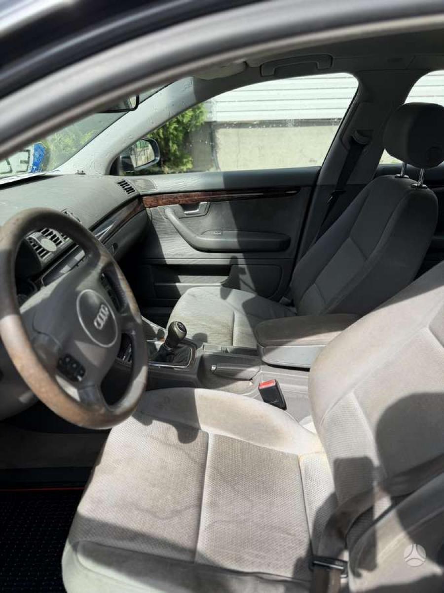 Grey Audi A4 2001 in Kaunas, with an engine capacity of 1.90 L and mileage of 499 thousand km for 550 €, photo 18 on AUTOMOTO.COM.LV