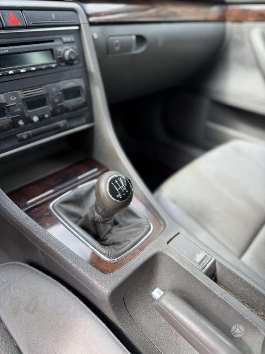 Grey Audi A4 2001 in Kaunas, with an engine capacity of 1.90 L and mileage of 499 thousand km for 550 €, photo 21 on AUTOMOTO.COM.LV