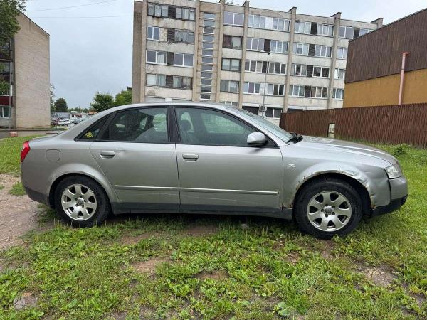 Grey Audi A4 2001 in Vilnius, with an engine capacity of 1.90 L and mileage of 297 thousand km for 850 €, photo 3 on AUTOMOTO.COM.LV
