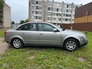 Pelēks Audi A4 2001 Viļņa, ar dzinēja tilpumu 1.90 L un nobraukumu 297 tūkst. km par 850 €, foto 4 vietnē AUTOMOTO.COM.LV