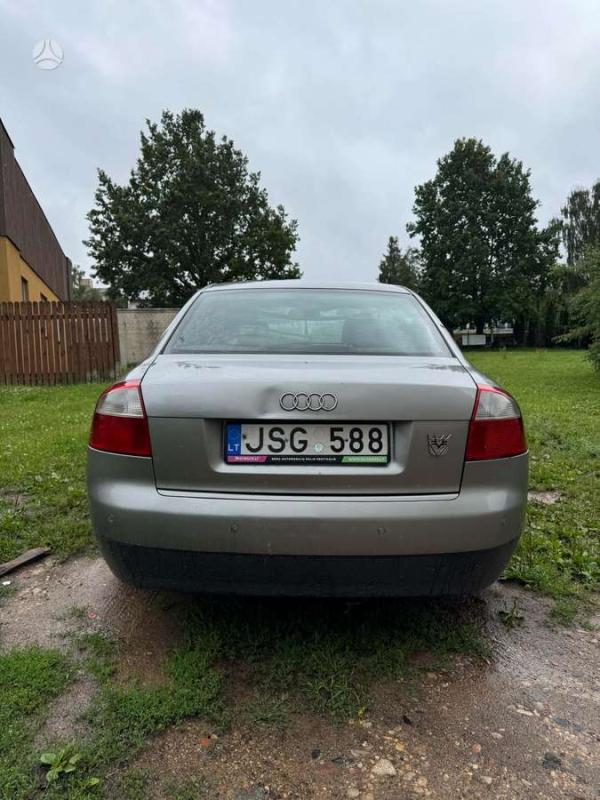 Grey Audi A4 2001 in Vilnius, with an engine capacity of 1.90 L and mileage of 297 thousand km for 850 €, photo 4 on AUTOMOTO.COM.LV