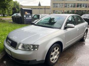 Pelēks Audi A4 2001 Kauņa, ar dzinēja tilpumu 1.98 L un nobraukumu 251 tūkst. km par 1650 €, foto 3 vietnē AUTOMOTO.COM.LV