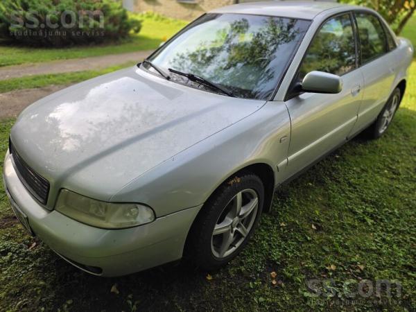 Grey Audi A4 2001 in Limbazi, with an engine capacity of 1.60 L and mileage of 222 thousand km for 1070 €, photo 3 on AUTOMOTO.COM.LV