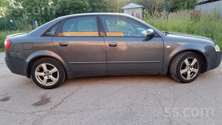 Pelēks Audi A4 2001 Daugavpils, ar dzinēja tilpumu 1.90 L un nobraukumu 408 tūkst. km par 1450 €, foto 6 vietnē AUTOMOTO.COM.LV