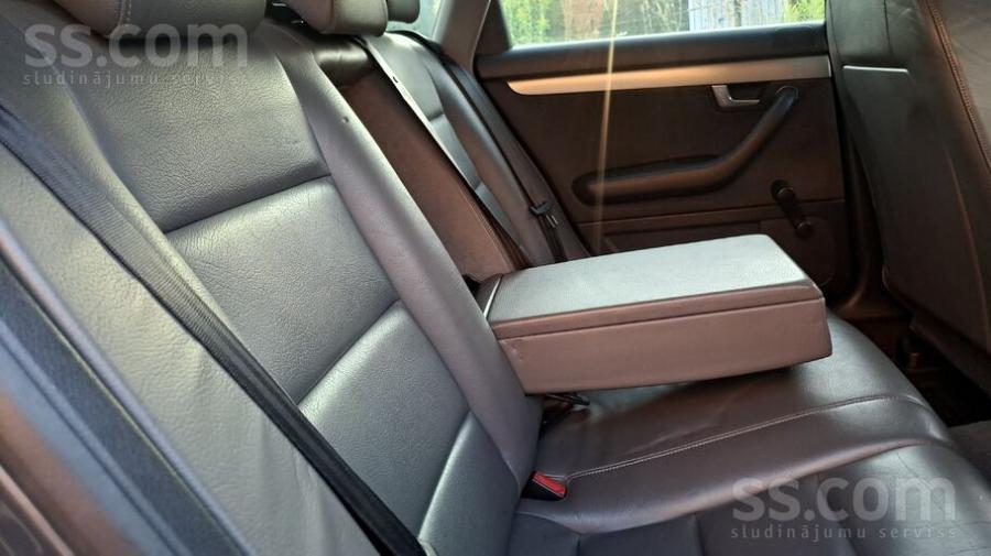 Pelēks Audi A4 2001 Daugavpils, ar dzinēja tilpumu 1.90 L un nobraukumu 408 tūkst. km par 1450 €, foto 14 vietnē AUTOMOTO.COM.LV