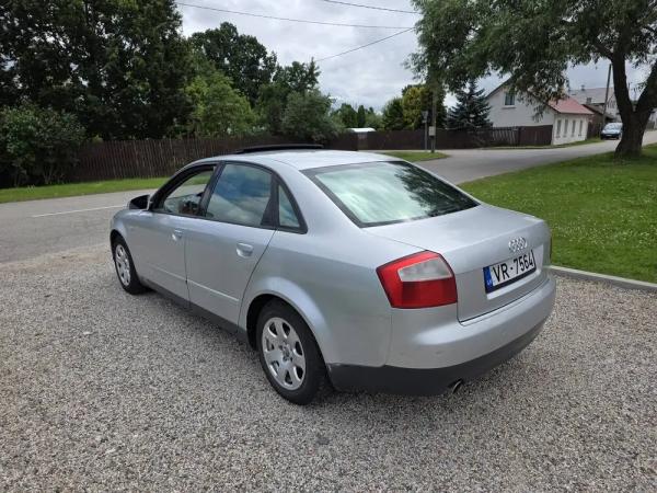 Grey Audi A4 2001 in Ventspils, with an engine capacity of 2.00 L and mileage of 392 thousand km for 1100 €, photo 8 on AUTOMOTO.COM.LV