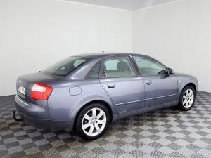 Pelēks Audi A4 2001 Tallina, ar dzinēja tilpumu 1.90 L un nobraukumu 289 tūkst. km par 999 €, foto 11 vietnē AUTOMOTO.COM.LV