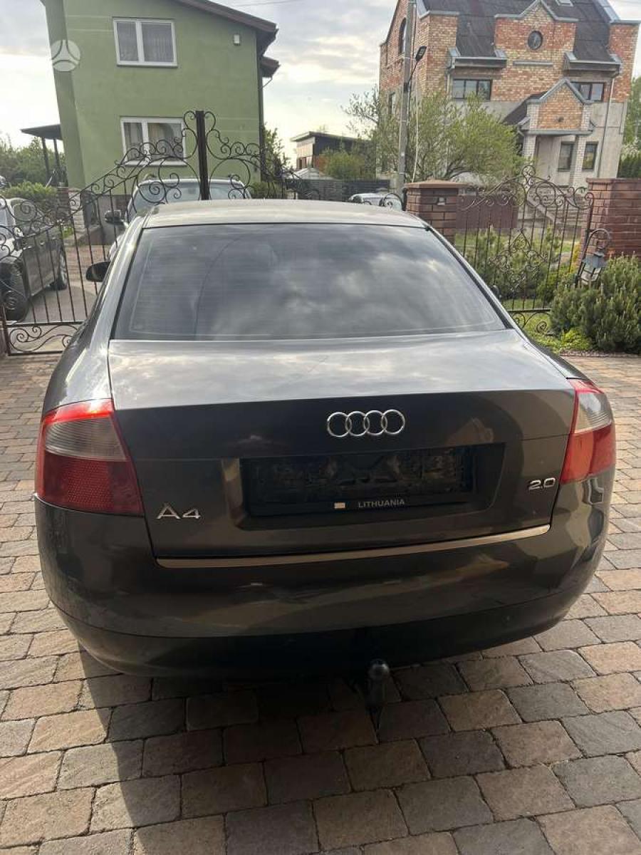 Pelēks Audi A4 2001 Kauņa, ar dzinēja tilpumu 1.90 L un nobraukumu 396 tūkst. km par 1350 €, foto 5 vietnē AUTOMOTO.COM.LV