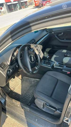 Pelēks Audi A4 2001 Kauņa, ar dzinēja tilpumu 1.90 L un nobraukumu 396 tūkst. km par 1350 €, foto 6 vietnē AUTOMOTO.COM.LV