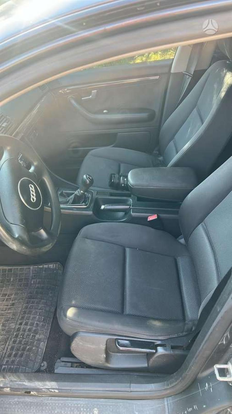 Pelēks Audi A4 2001 Kauņa, ar dzinēja tilpumu 1.90 L un nobraukumu 396 tūkst. km par 1350 €, foto 7 vietnē AUTOMOTO.COM.LV