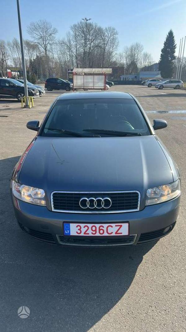 Grey Audi A4 2001 in Kaunas, with an engine capacity of 1.90 L and mileage of 396 thousand km for 1350 €, photo 8 on AUTOMOTO.COM.LV