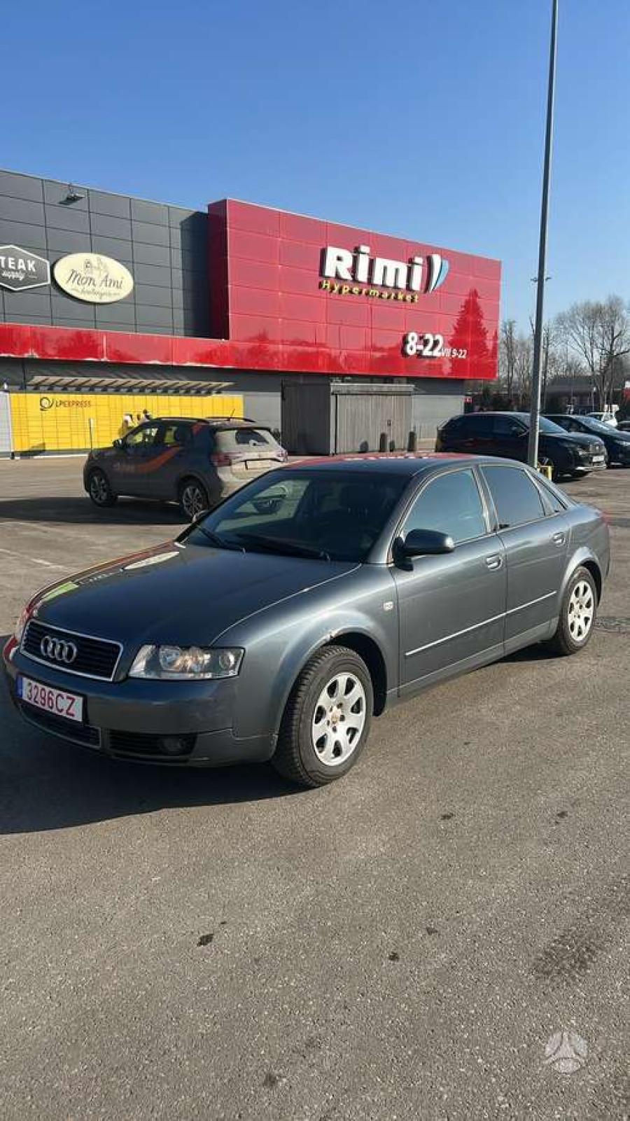 Pelēks Audi A4 2001 Kauņa, ar dzinēja tilpumu 1.90 L un nobraukumu 396 tūkst. km par 1350 €, foto 10 vietnē AUTOMOTO.COM.LV