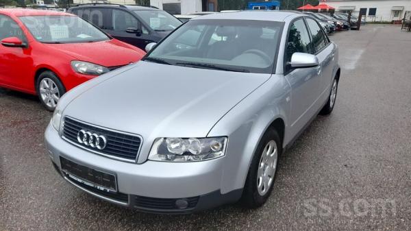 Pelēks Audi A4 2001 Rīga, ar dzinēja tilpumu 2.00 L un nobraukumu 110 tūkst. km par 3100 €, foto 3 vietnē AUTOMOTO.COM.LV