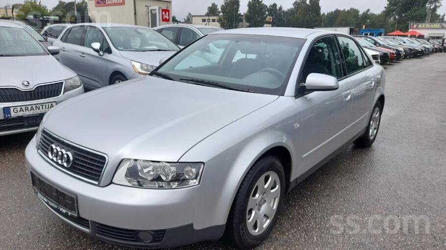 Pelēks Audi A4 2001 Rīga, ar dzinēja tilpumu 2.00 L un nobraukumu 110 tūkst. km par 3100 €, foto 5 vietnē AUTOMOTO.COM.LV